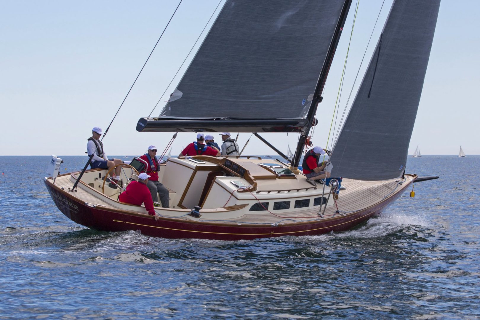 Morris Yachts - Hinckley Yacht Brokerage